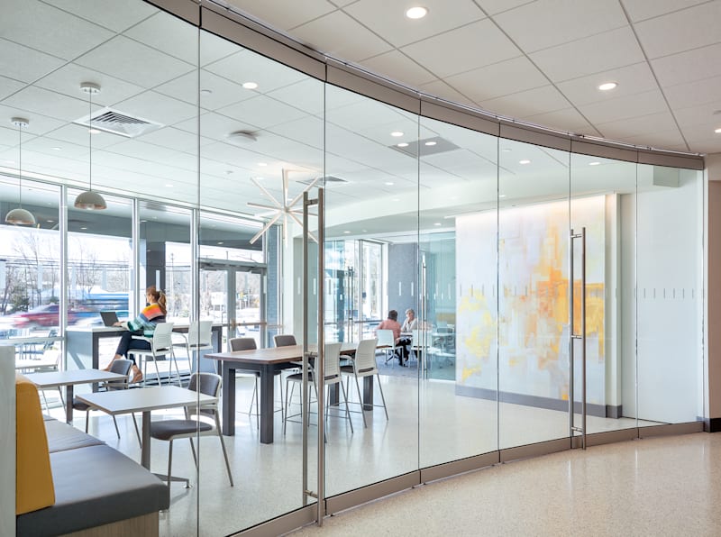 DORMA HSW / FSW Sliding Wall Systems – Transparent versatility